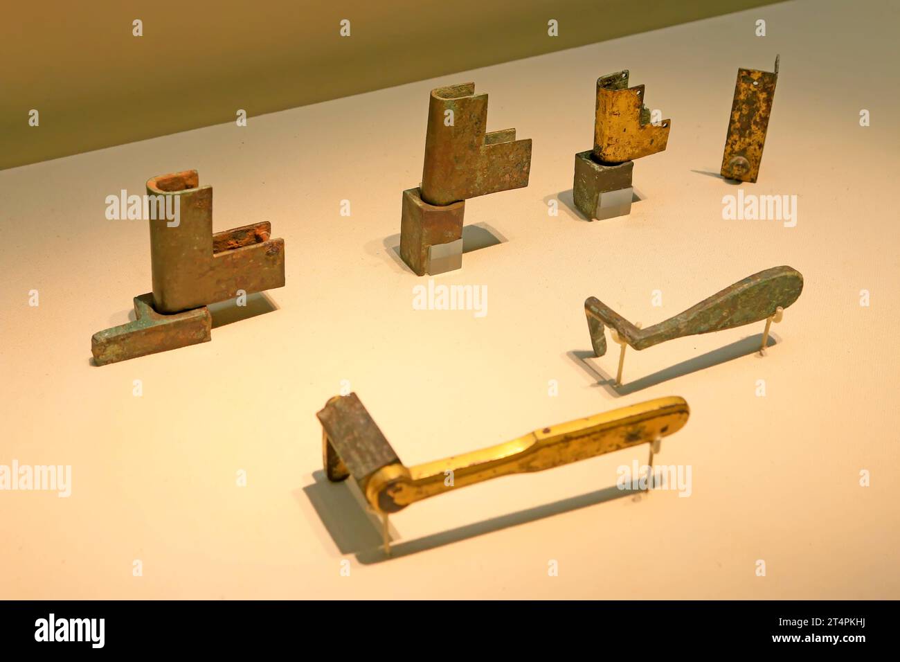 Chinese ancient bronze device Stock Photo - Alamy