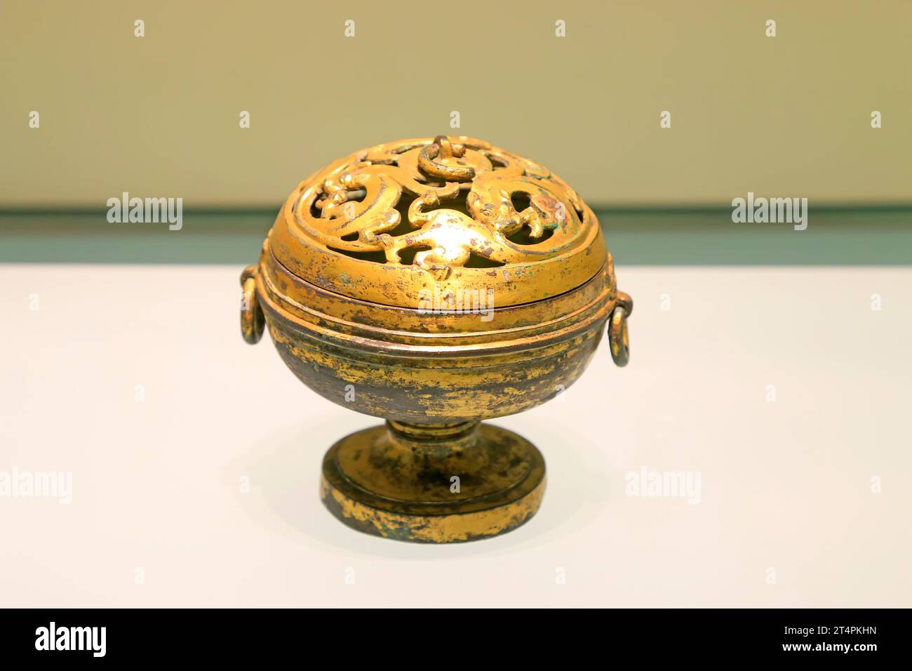 Chinese ancient bronze ware Stock Photo - Alamy