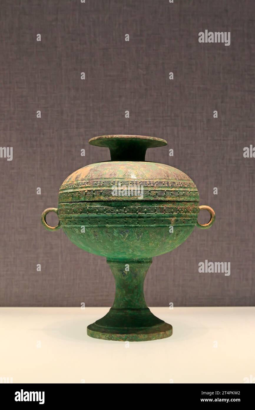 Chinese ancient bronze ware Stock Photo - Alamy