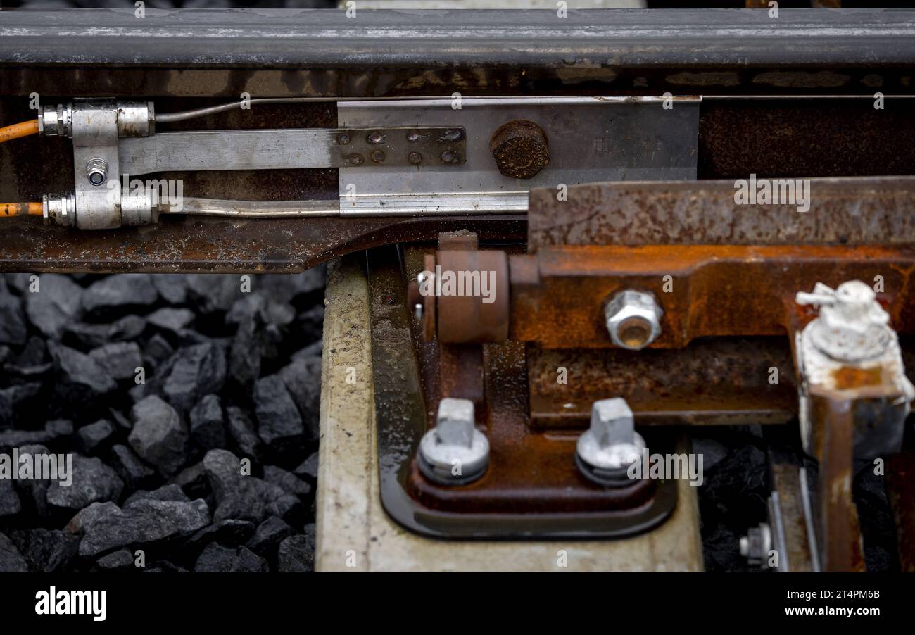 ROTTERDAM - A point heater during work on the track between Rotterdam ...