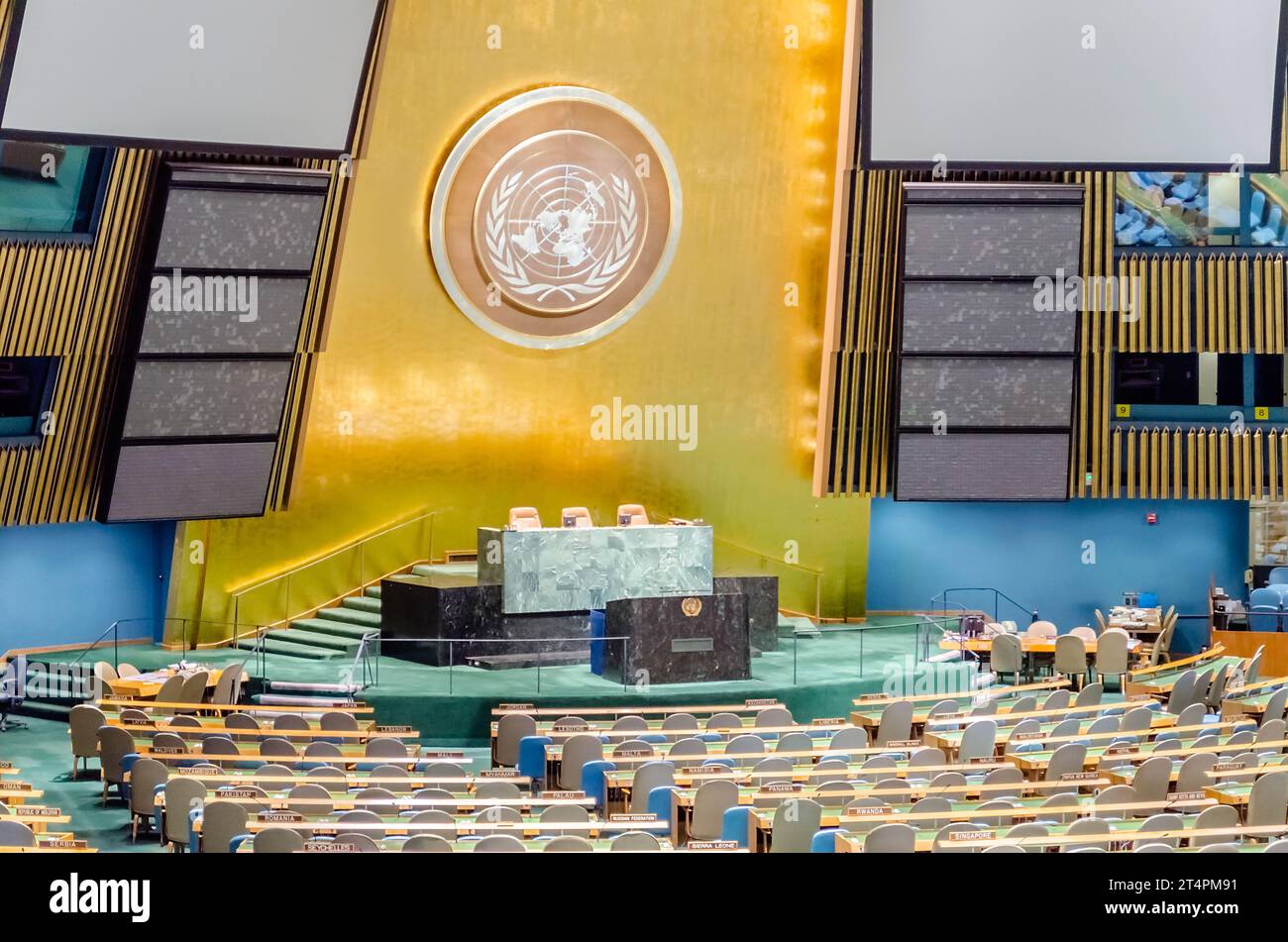 NEW YORK CITY - MAY 28: The General Assembly Hall, United Nations ...