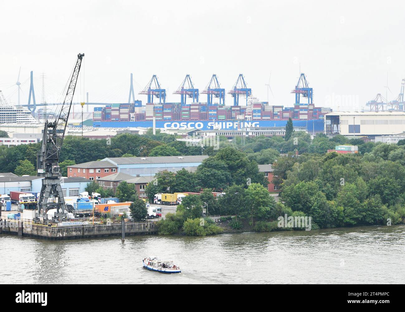 (231101) -- HAMBURG, Nov. 1, 2023 (Xinhua) -- This photo taken on Aug ...
