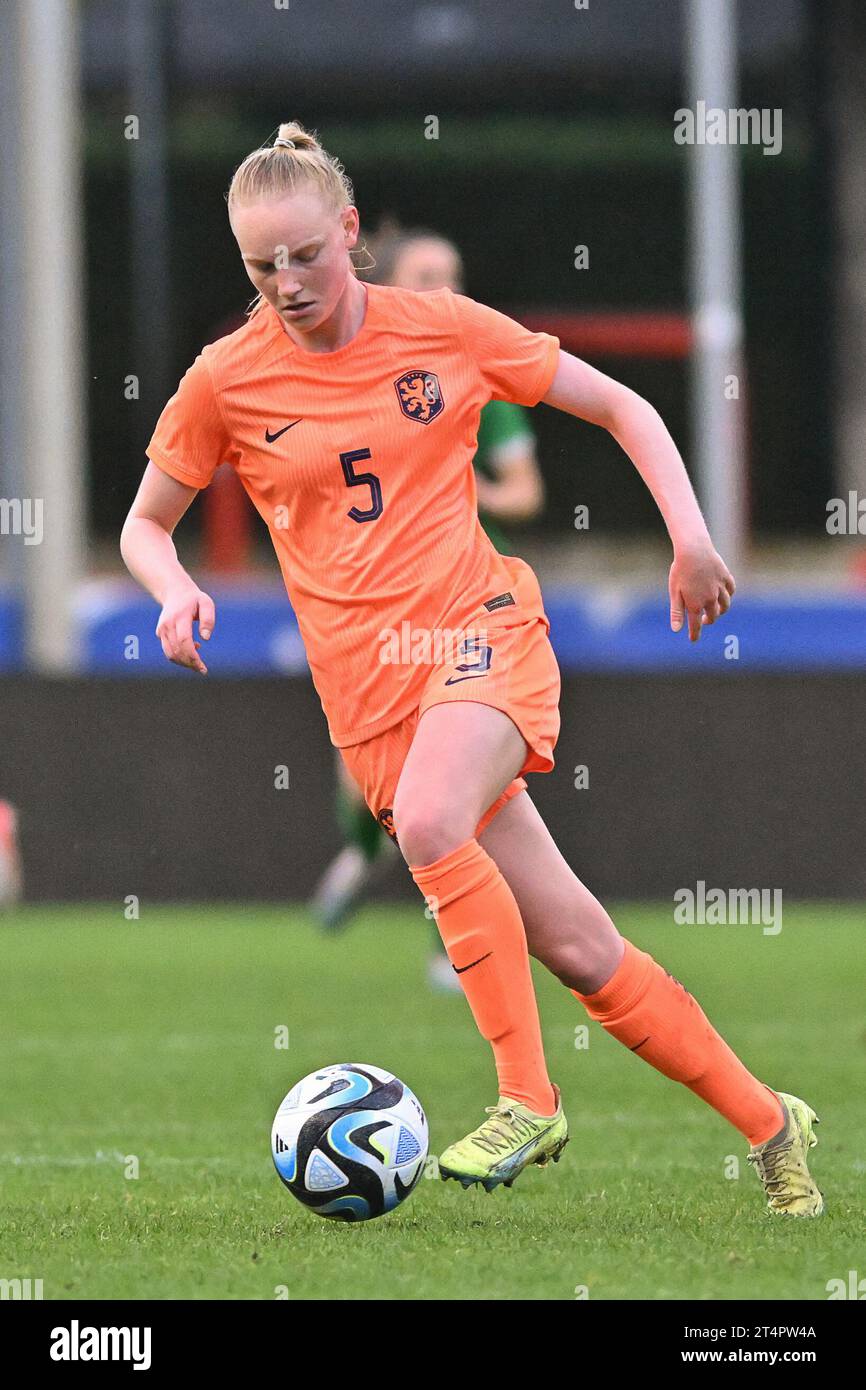 Emma frijns hi-res stock photography and images - Alamy