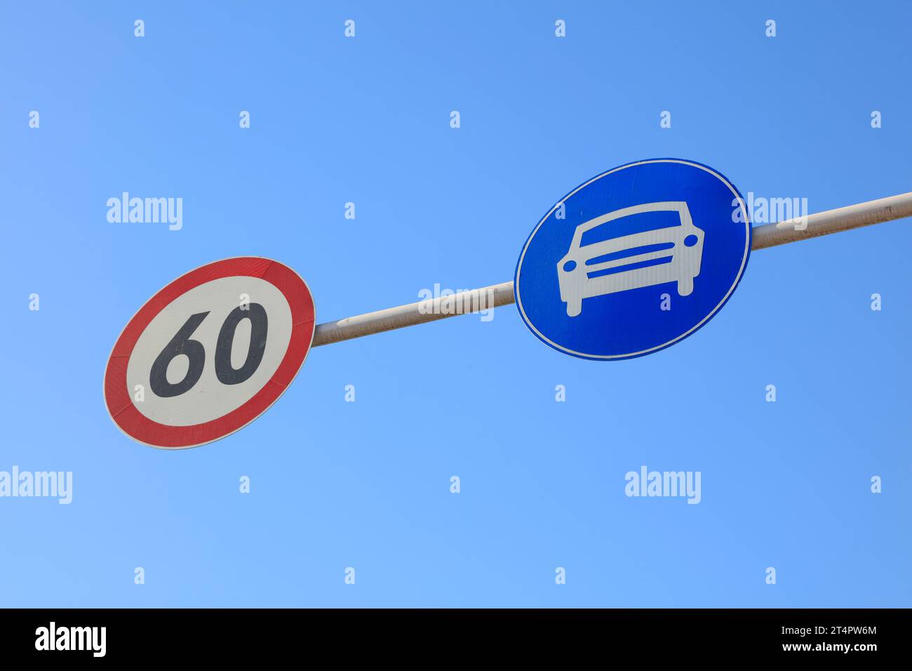 car speed limit signs Stock Photo - Alamy