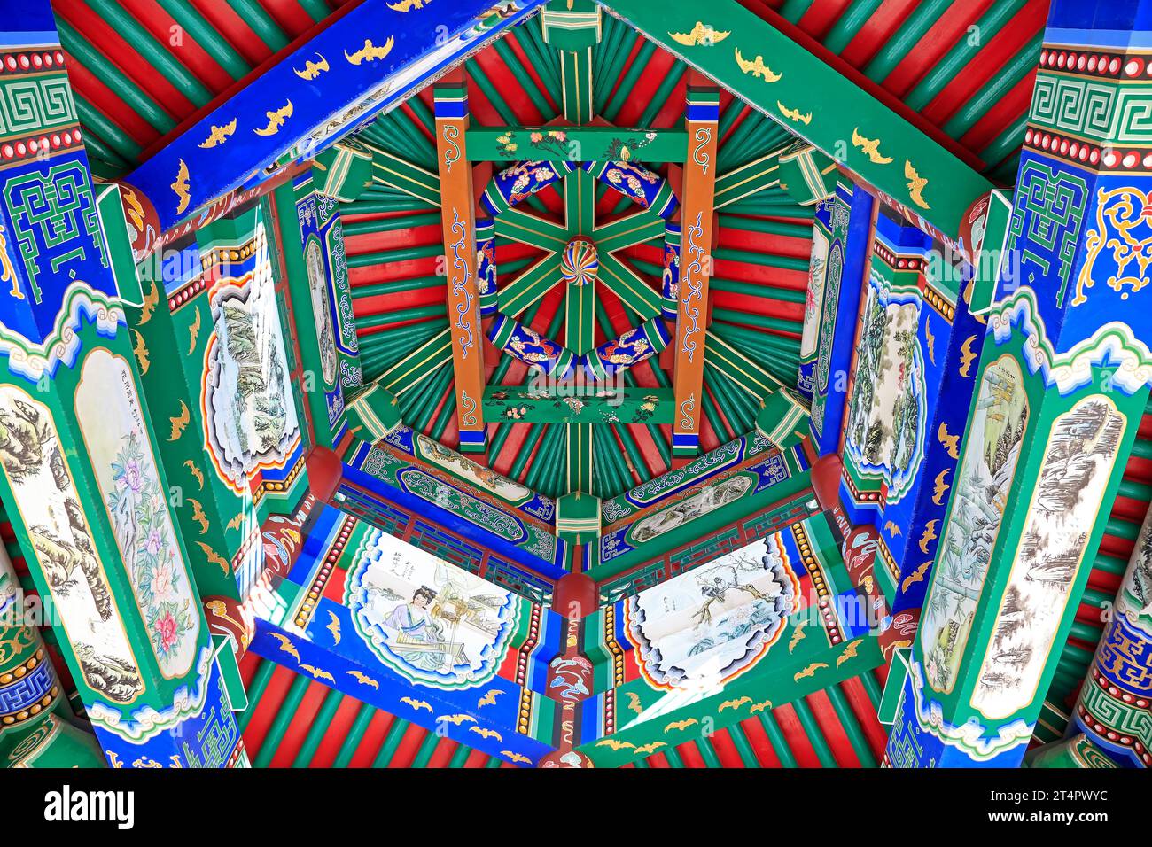 Chinese traditional architecture pavilion internal structure Stock ...