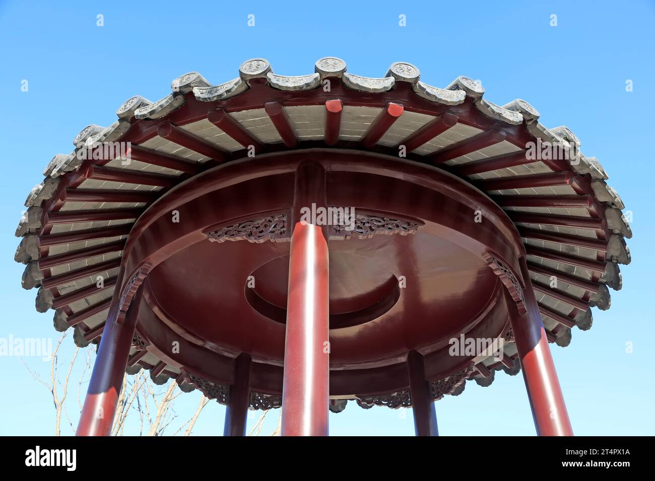 Chinese circular pavilion roof Stock Photo - Alamy