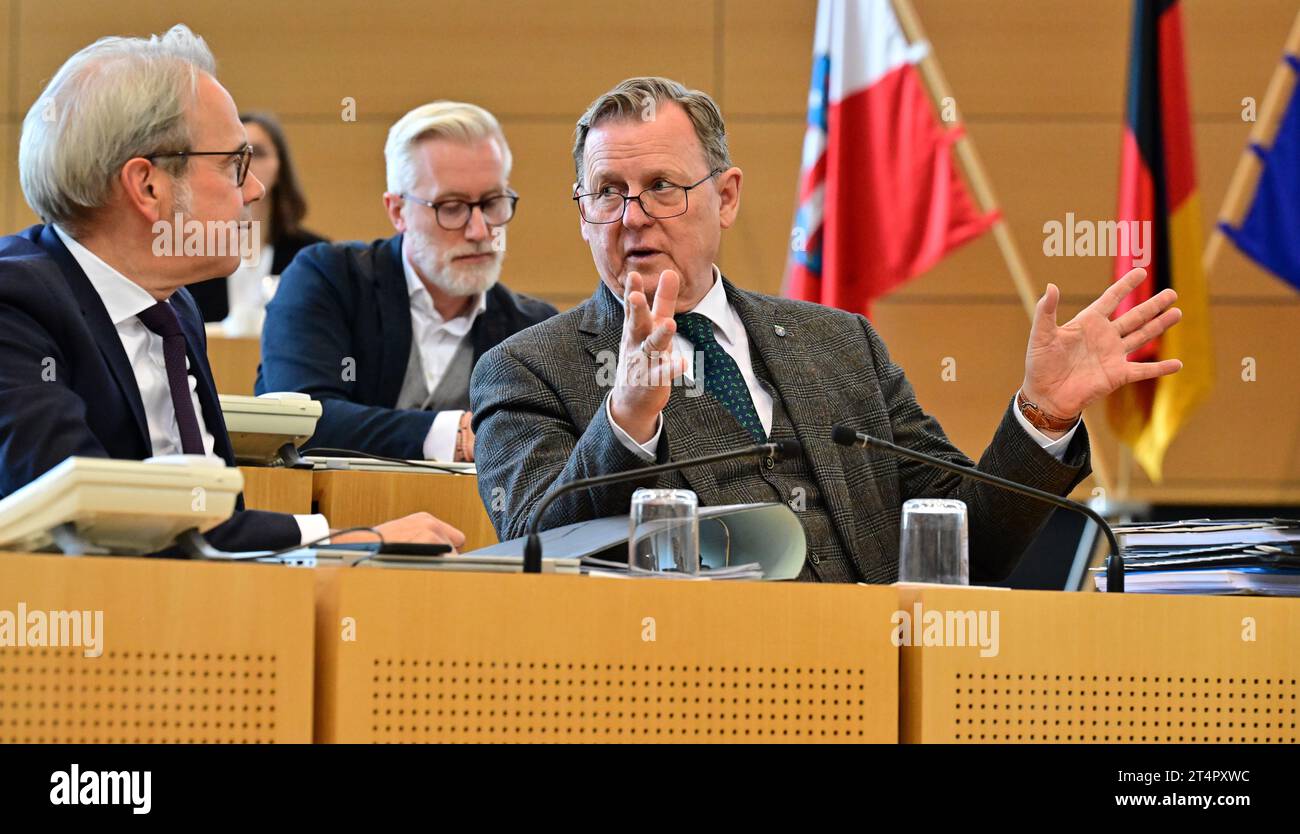 01 November 2023, Thuringia, Erfurt: Georg Maier (l-r, SPD), Minister ...