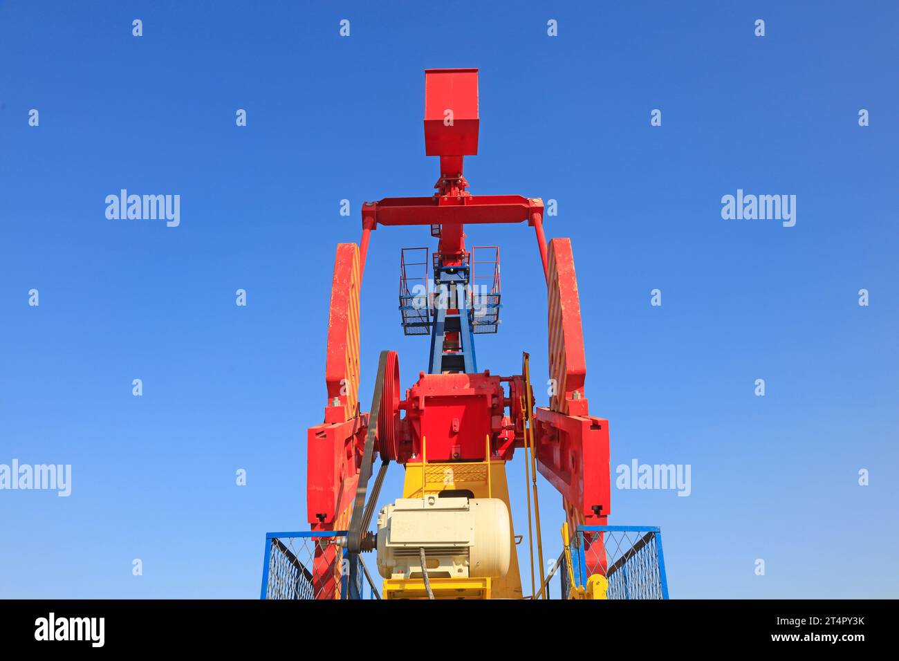 Drive pumping unit hi-res stock photography and images - Alamy