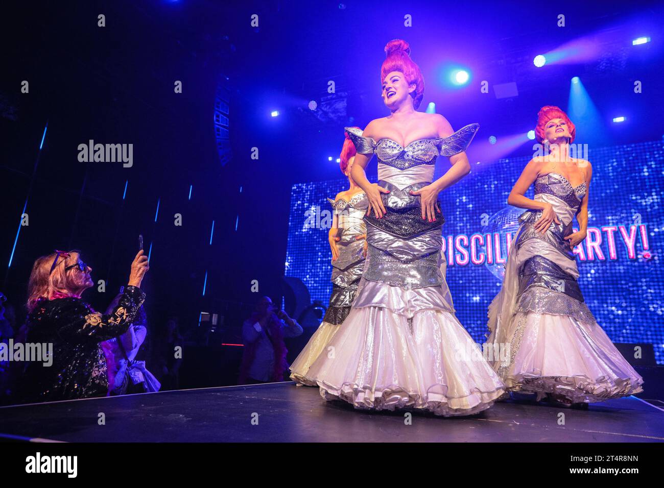 London, UK. 01st Nov, 2023. Bleu Woodward, Amy Di Bartolomeo, Emma ...