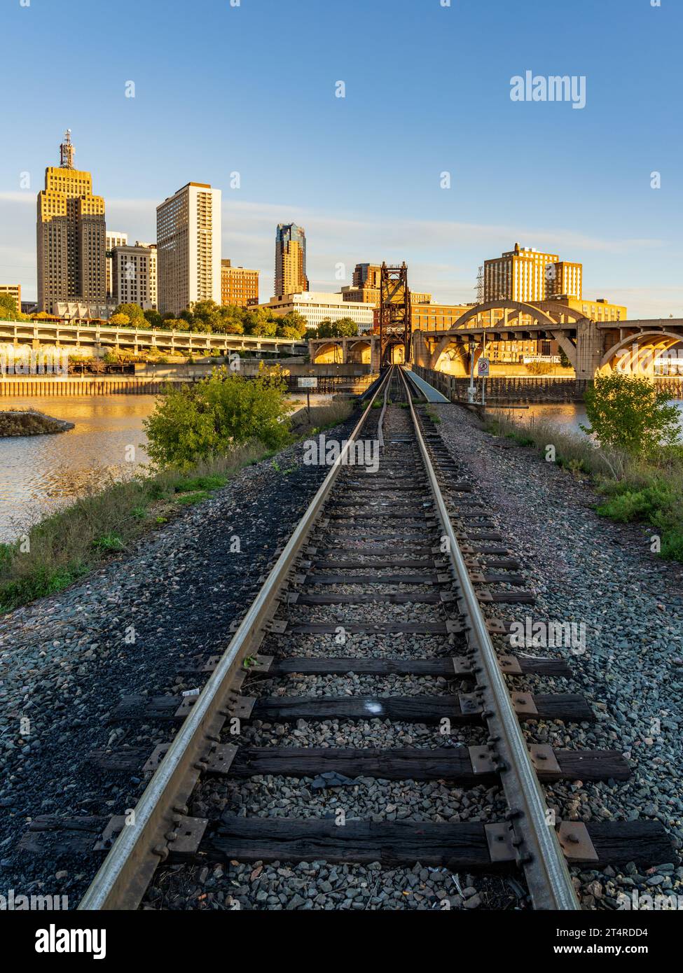 Early morning cityscape of St Paul and Twin Cities in Minnesota looking ...