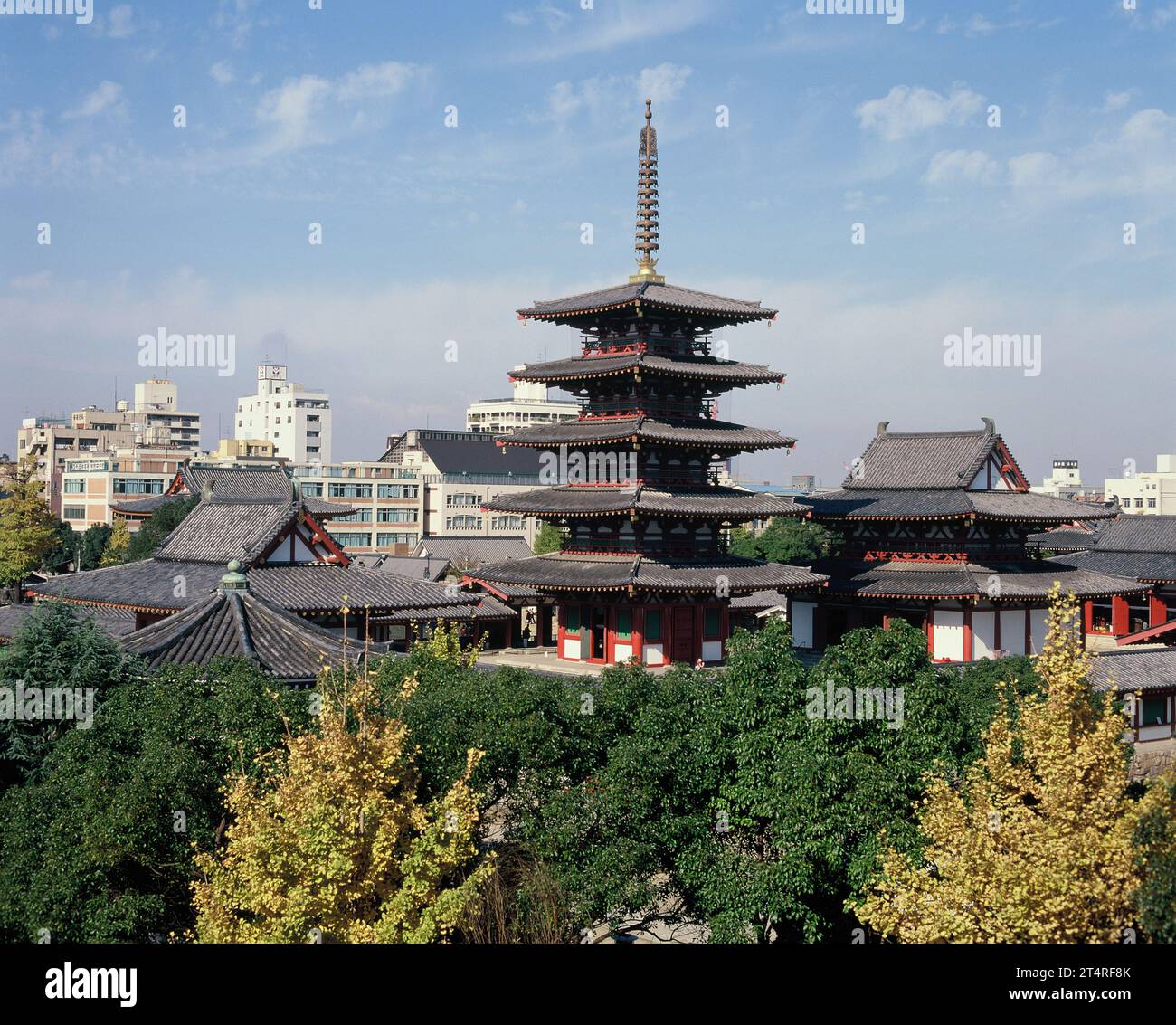 Buddhist temple osaka hi-res stock photography and images - Alamy