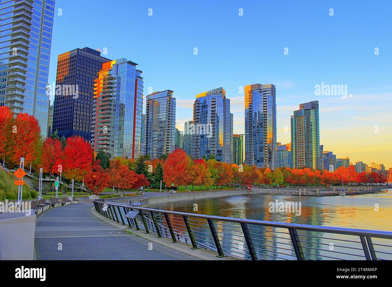 I miss Fall. The time where it was still warm enough to enjoy a walk ...