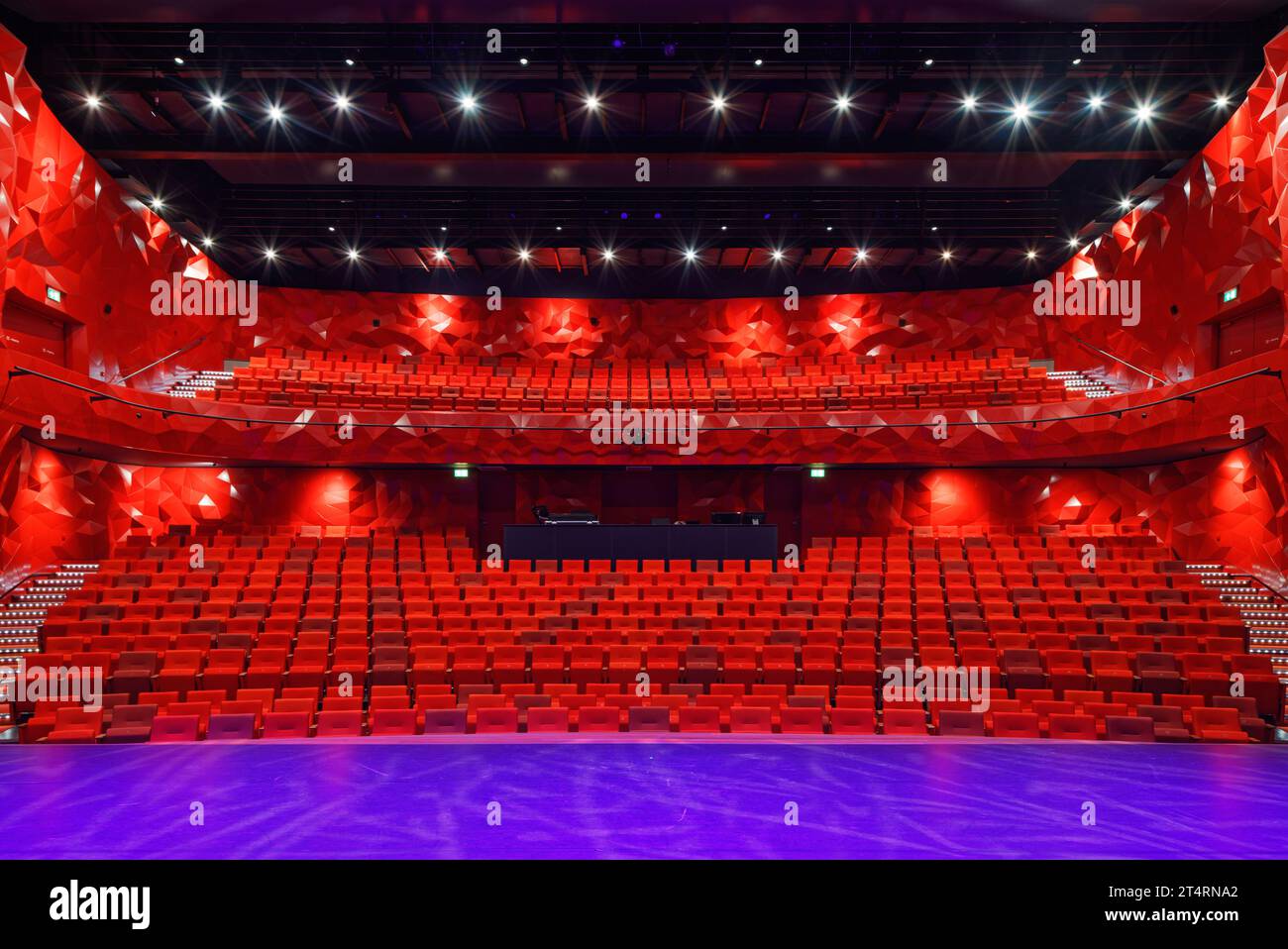 Main auditorium (grote zaal) seen from stage. Theater Zuidplein ...