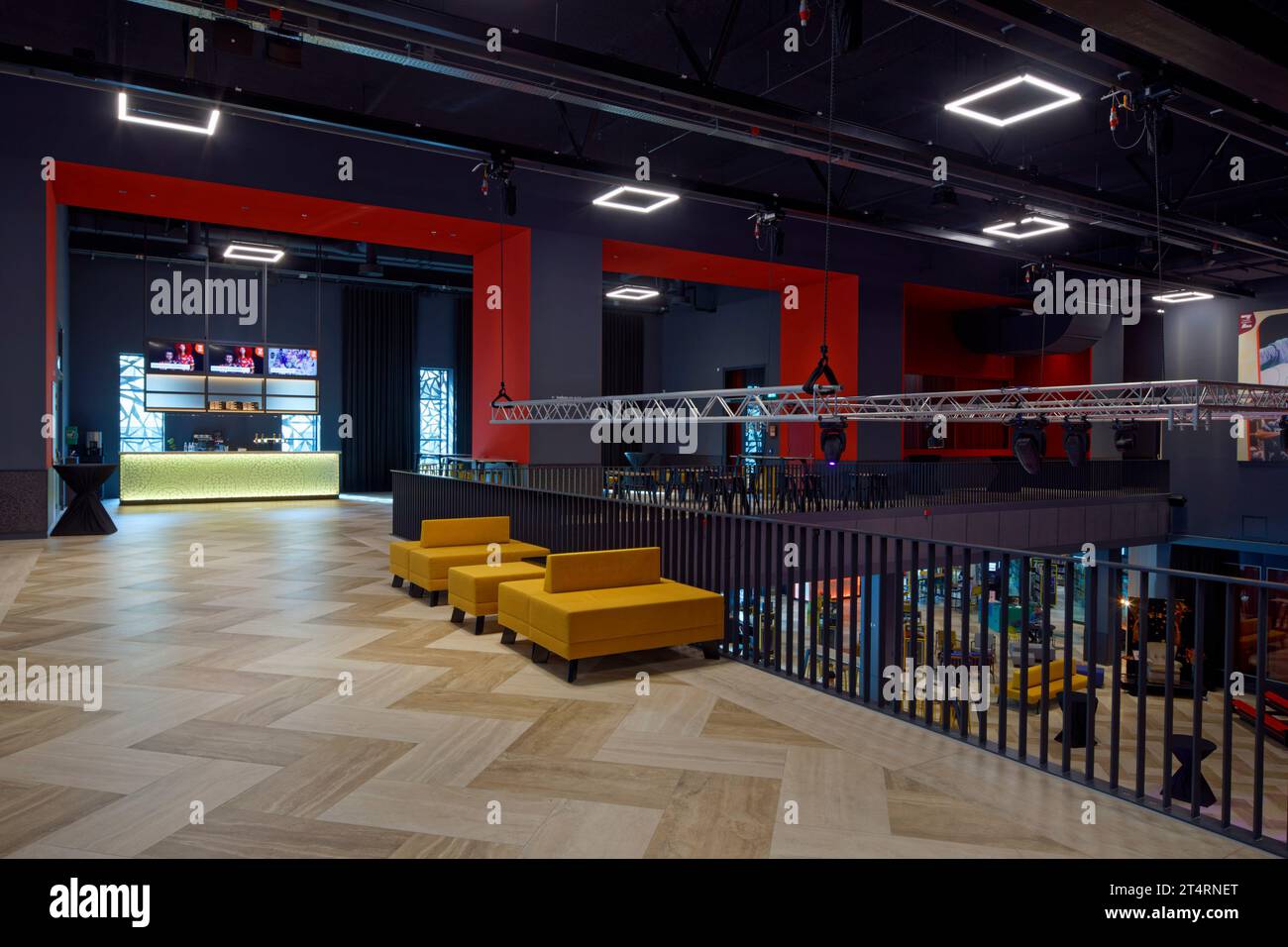 Foyer bar hi-res stock photography and images - Alamy