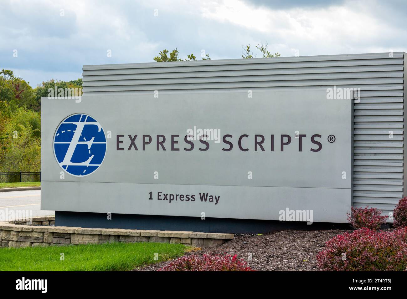 ST. LOUIS, MO, USA - OCTOBER 19, 2023: Express Scripts corporate ...