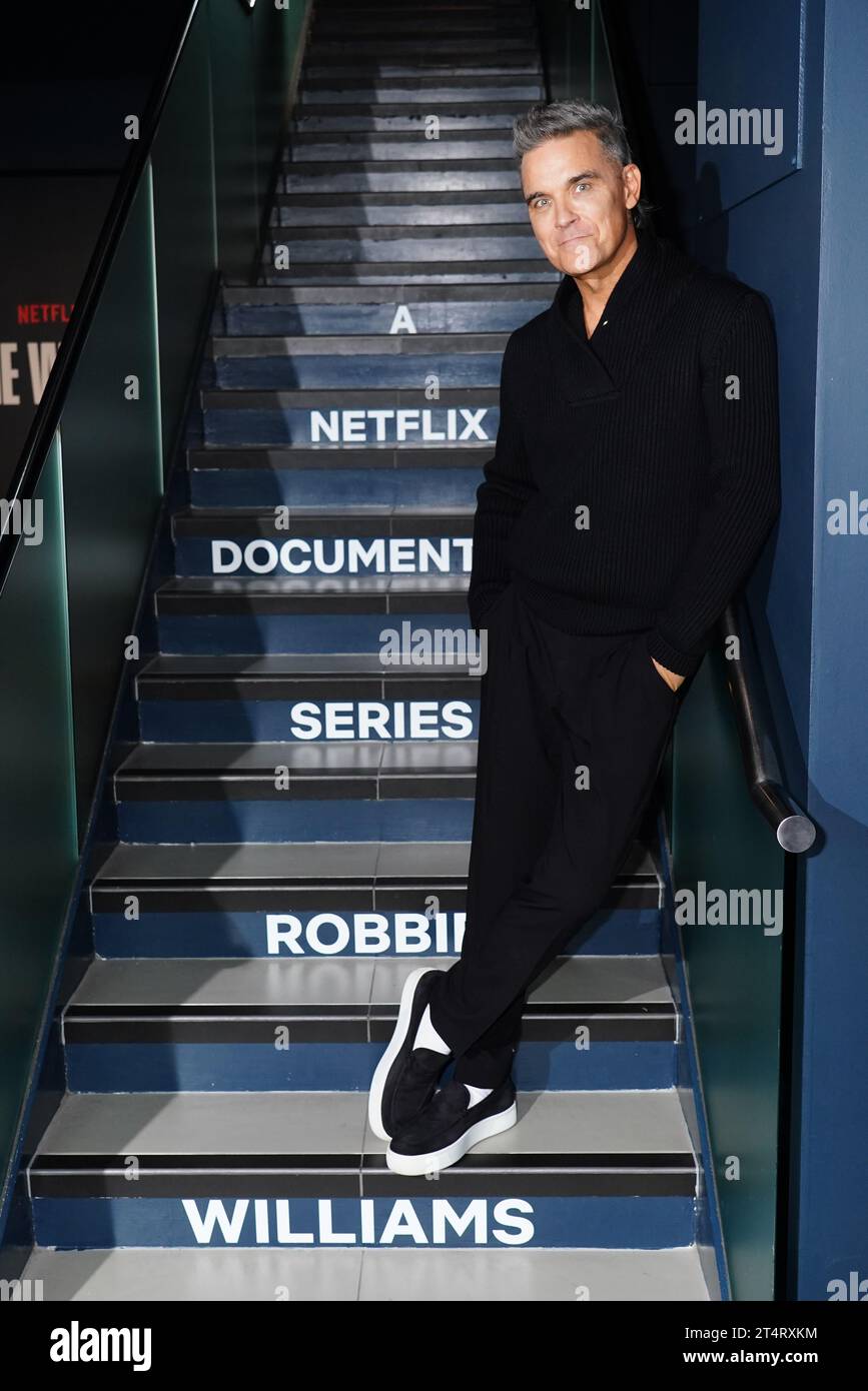 Robbie Williams arrives for the Robbie Williams Netflix documentary ...