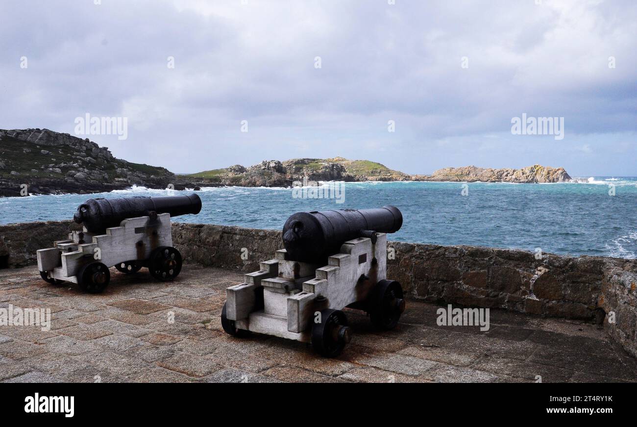 Cannon on the gun platform of Cromwells Castle on Tresco, Isles of ...
