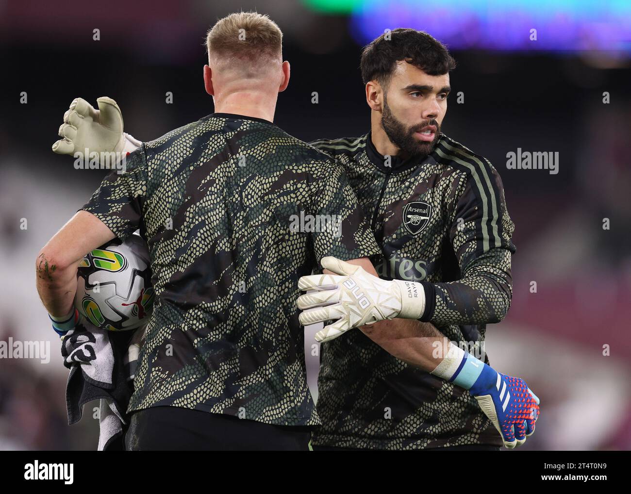 London, UK. 1st Nov, 2023. Aaron Ramsdale of Arsenal and David Raya of ...