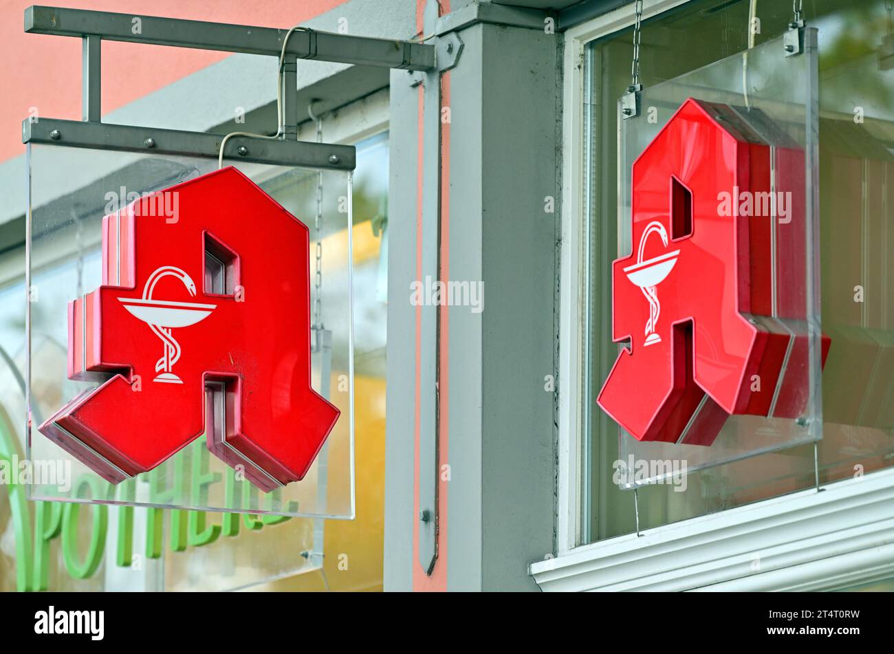 Erfurt, Germany. 30th Oct, 2023. The signs in front of a pharmacy with ...