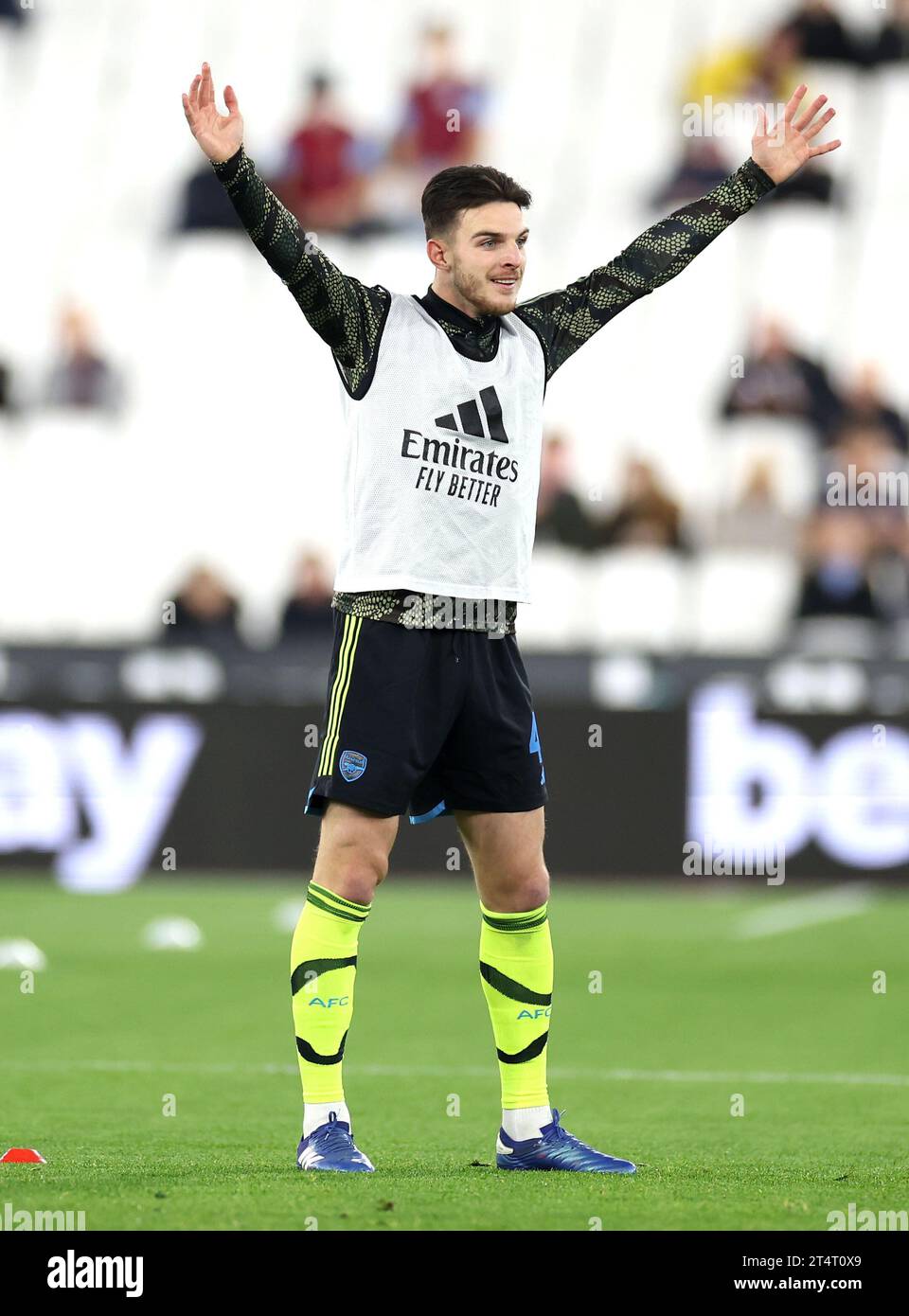 Arsenal's Declan Rice warming up prior to kick-off before the Carabao ...