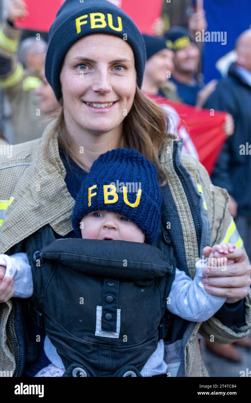 London, UK. 01st Nov, 2023. Fire Brigades Union protest where hundreds ...