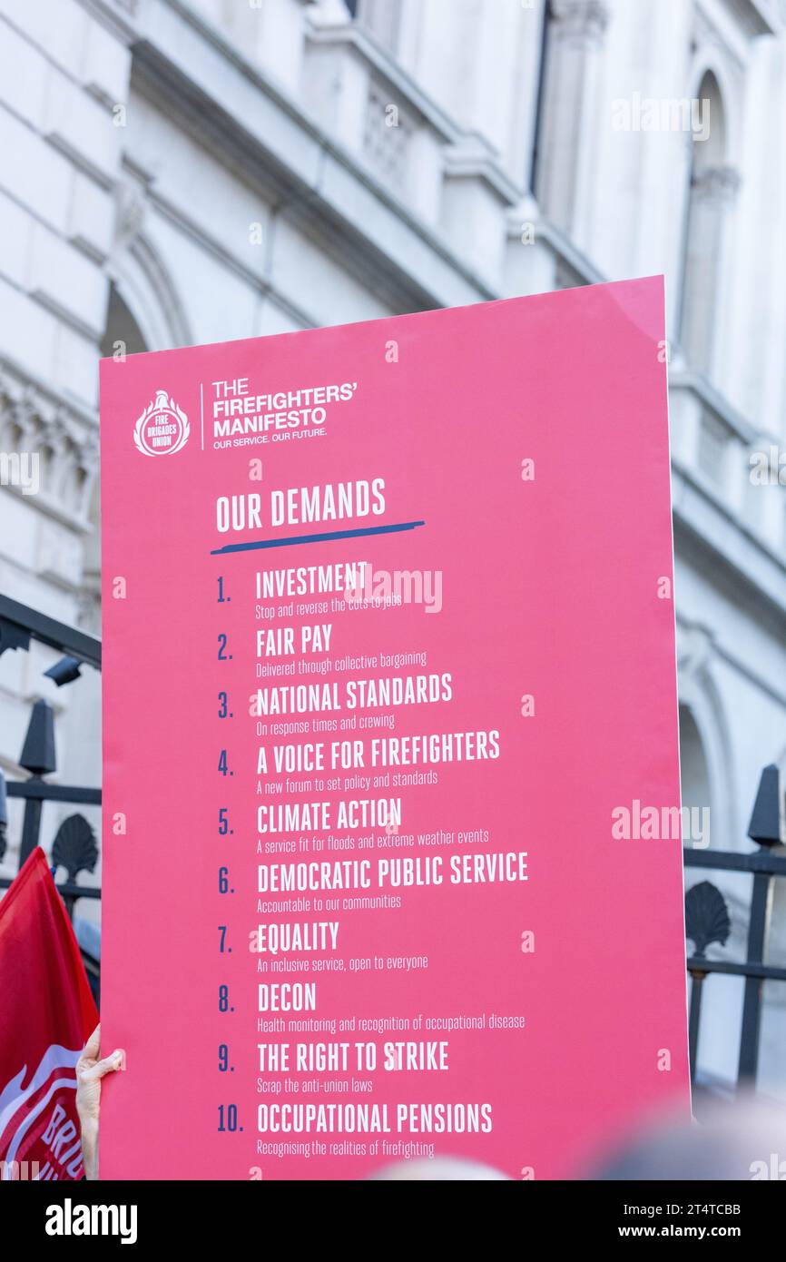 London, UK. 01st Nov, 2023. Fire Brigades Union protest where hundreds ...