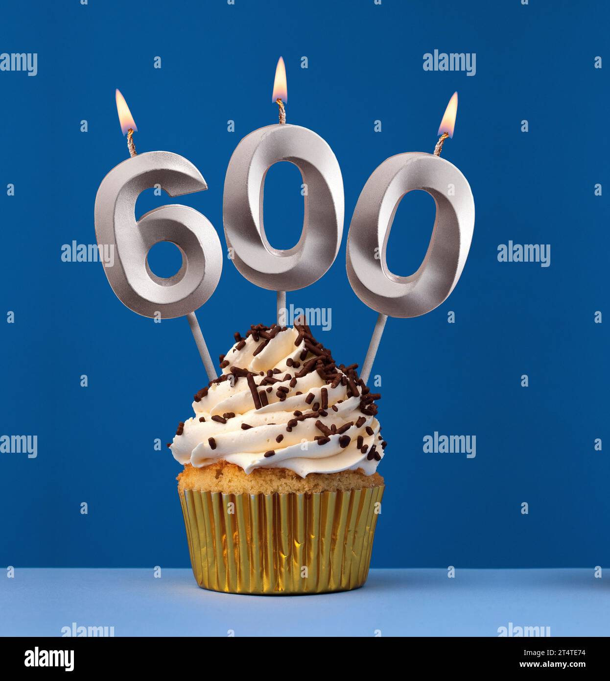 Number 600 hi-res stock photography and images - Alamy