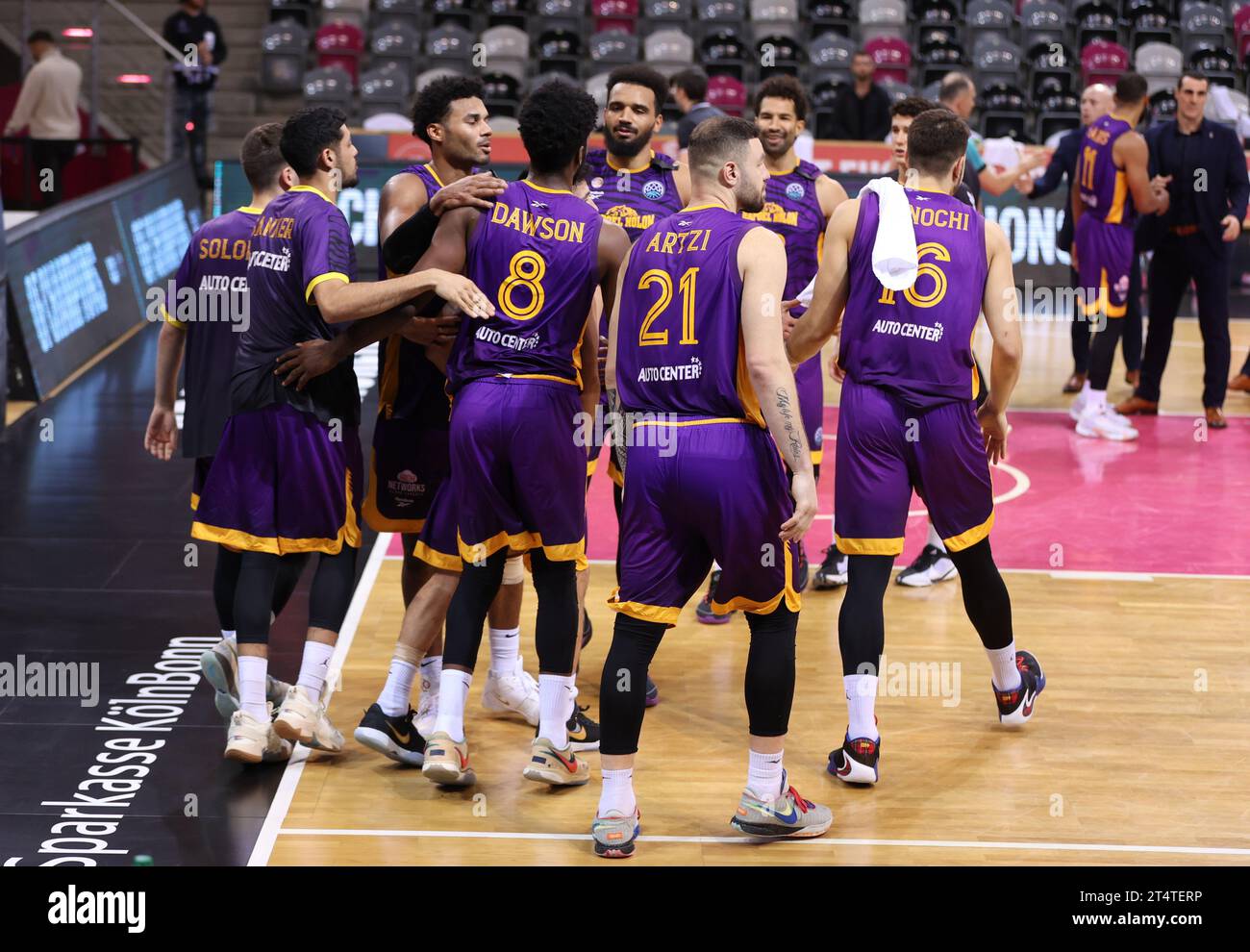 Bonn, Germany. 01st Nov, 2023. Basketball: Champions League, Telekom ...