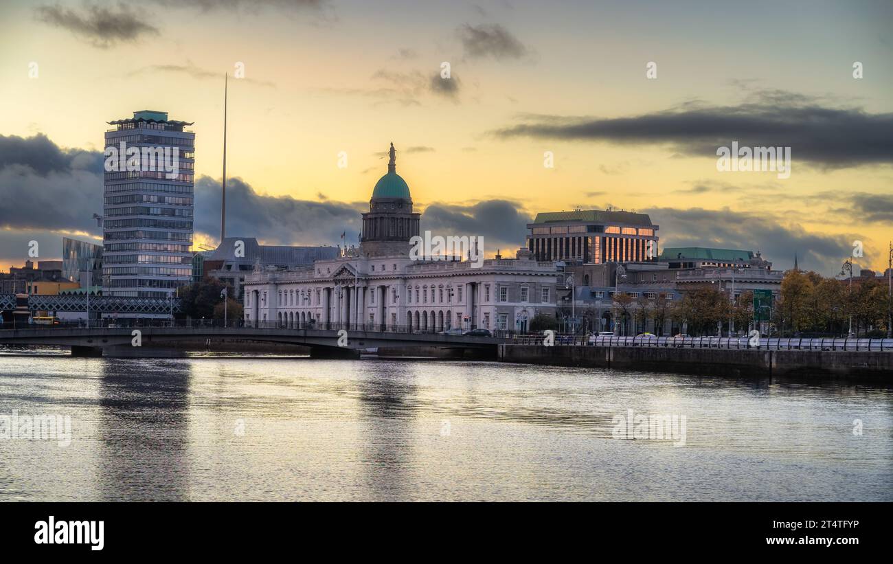 Beautiful 18th century Custom House Visitor Centre with SIPTU College ...
