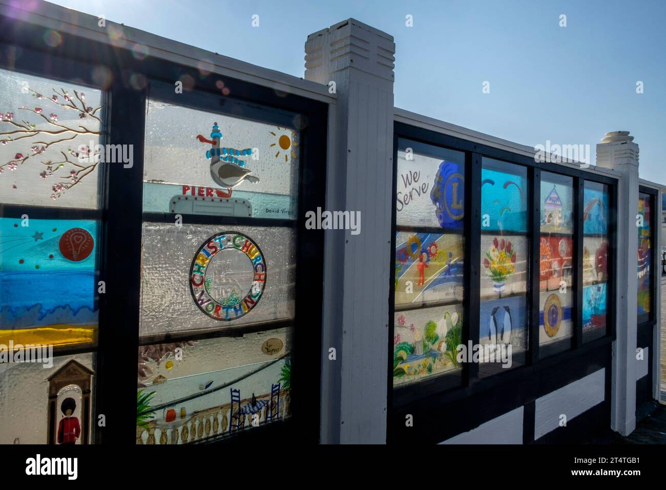 Stained glass panels hi-res stock photography and images - Alamy