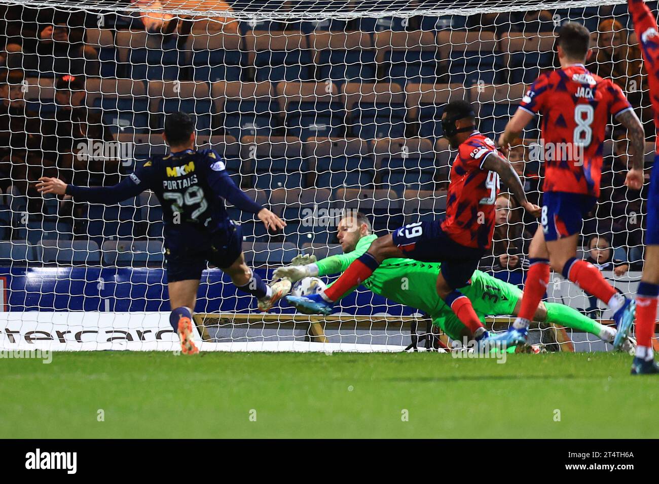 Dens Park, Dundee, UK. 1st Nov, 2023. Scottish Premiership Football ...