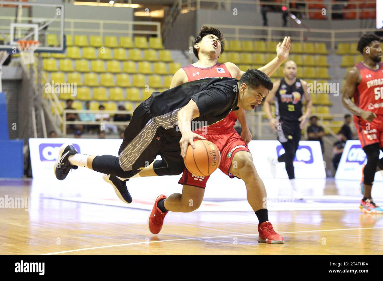 Santa Rosa, Philippines. 01st Nov, 2023. Ryan Reyes (10) is fouled by a ...