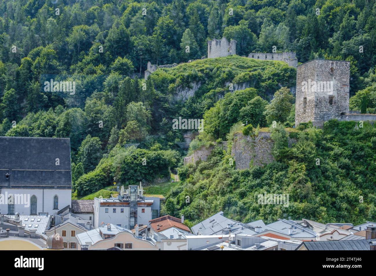 Schlossruine hi-res stock photography and images - Alamy