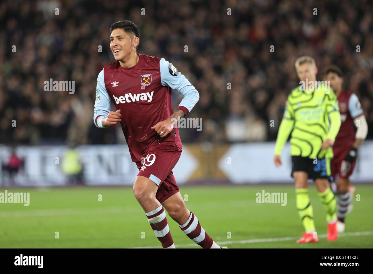 London, UK. 01st Nov, 2023. Edson Alvarez of West Ham United celebrates ...