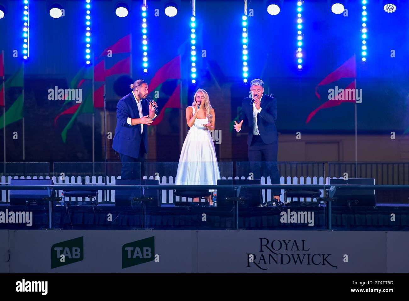 Samantha jade singing hi-res stock photography and images - Alamy