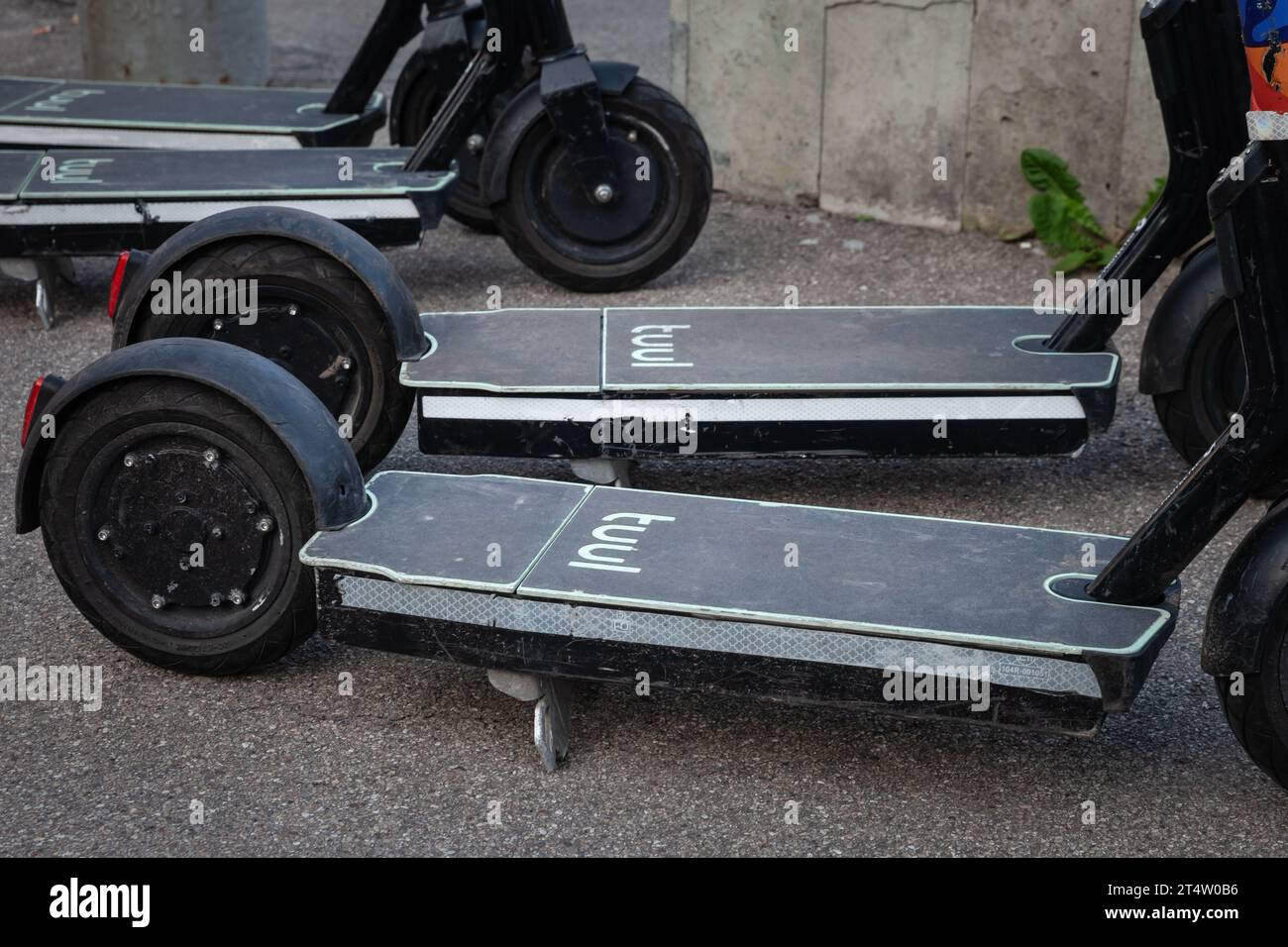 Tuul toukeratas hi-res stock photography and images - Alamy