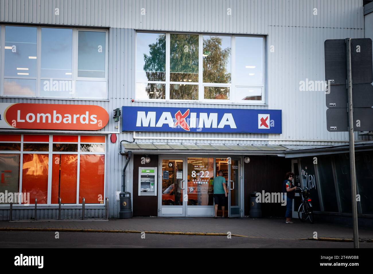Lithuanian supermmarket hi-res stock photography and images - Alamy