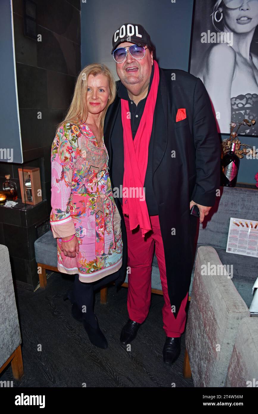 Andreas Ellermann mit Freundin Ilka beim 40th Birthday Bash - 40 ...