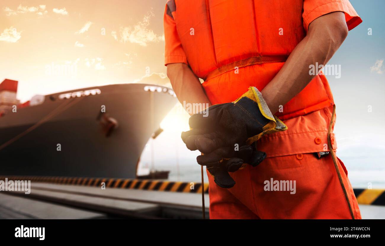 Boat hull cross section hi-res stock photography and images - Alamy