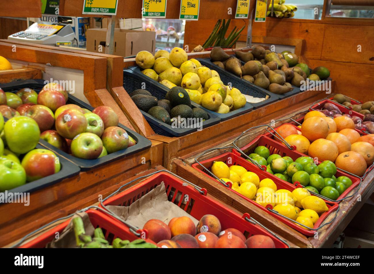 Apples sale north market hi-res stock photography and images - Alamy