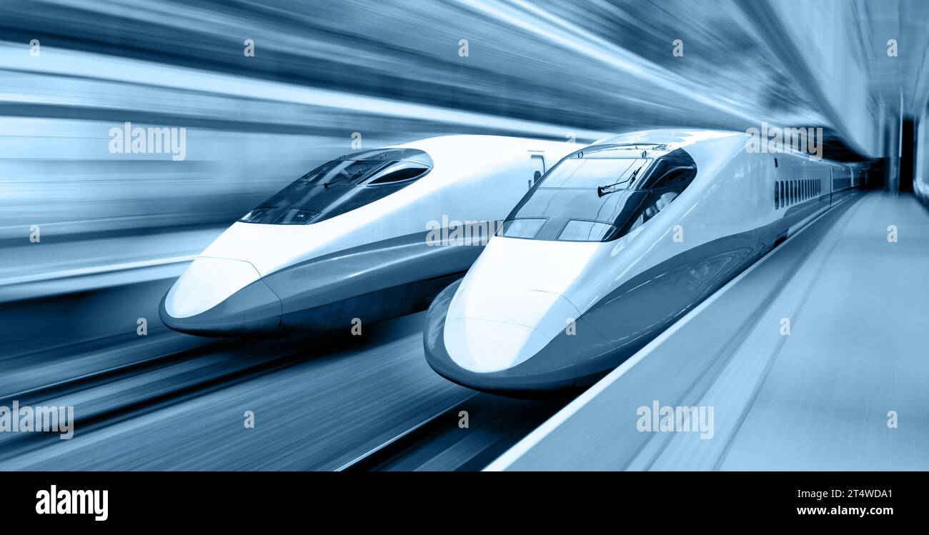 Speeding diesel engine locomotive hi-res stock photography and images ...