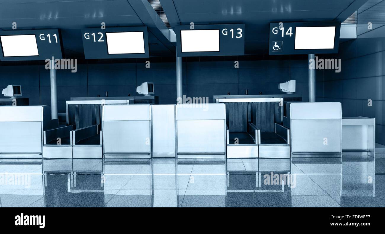 X-ray machine at the airport check in counter Stock Photo - Alamy
