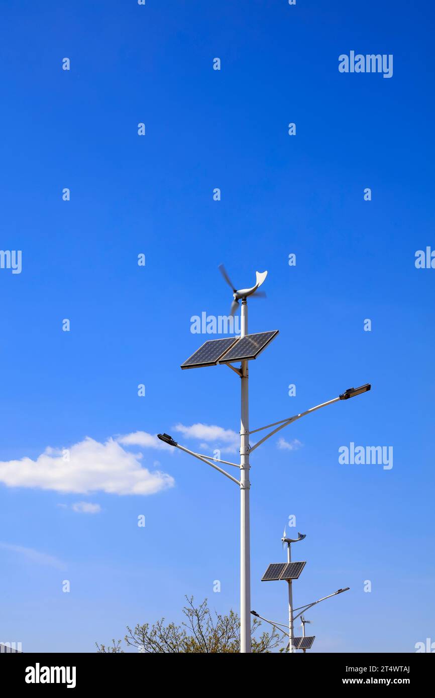 Wind and solar street light hi-res stock photography and images - Alamy