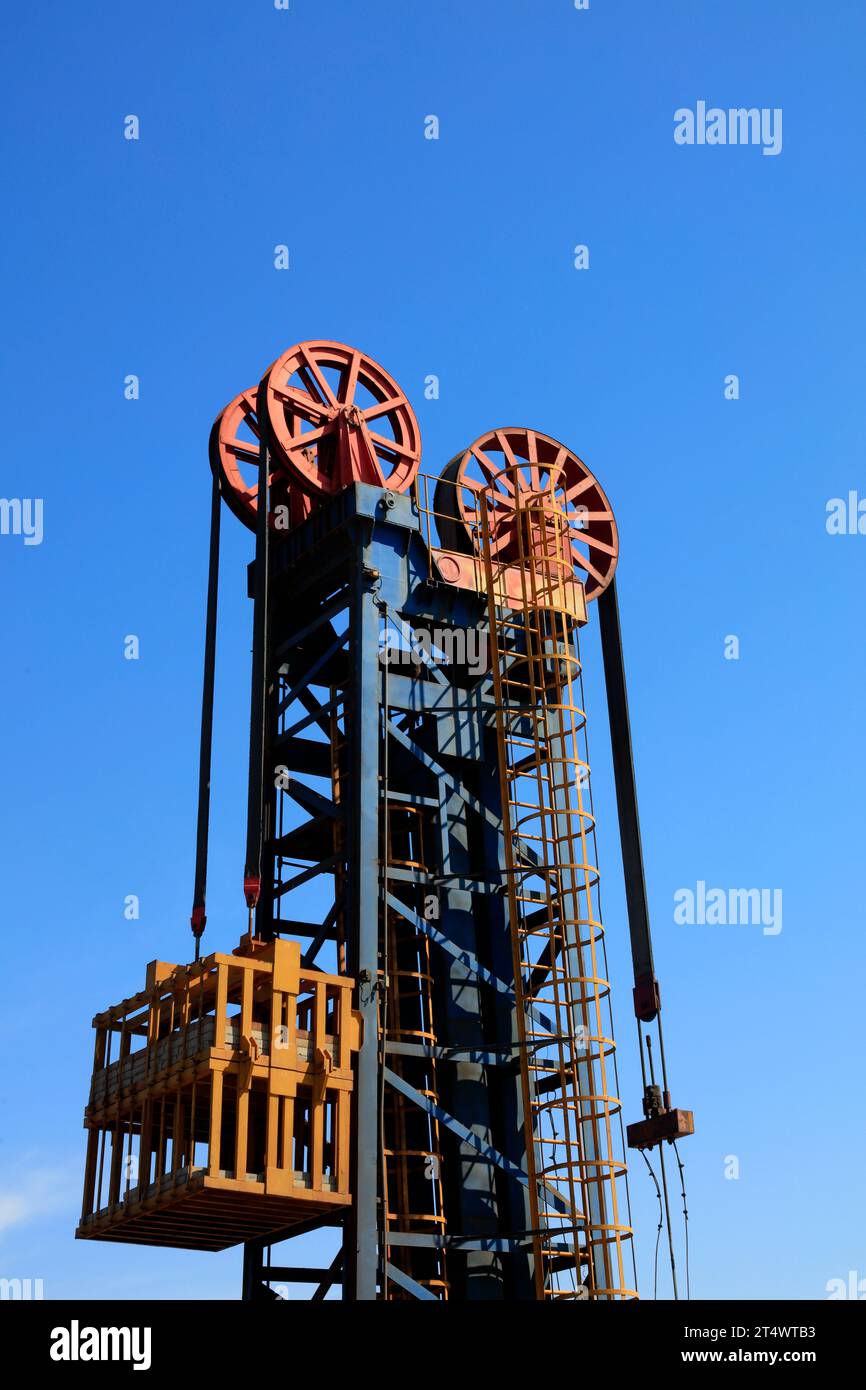 Tower type pumping unit in oil field, china Stock Photo - Alamy