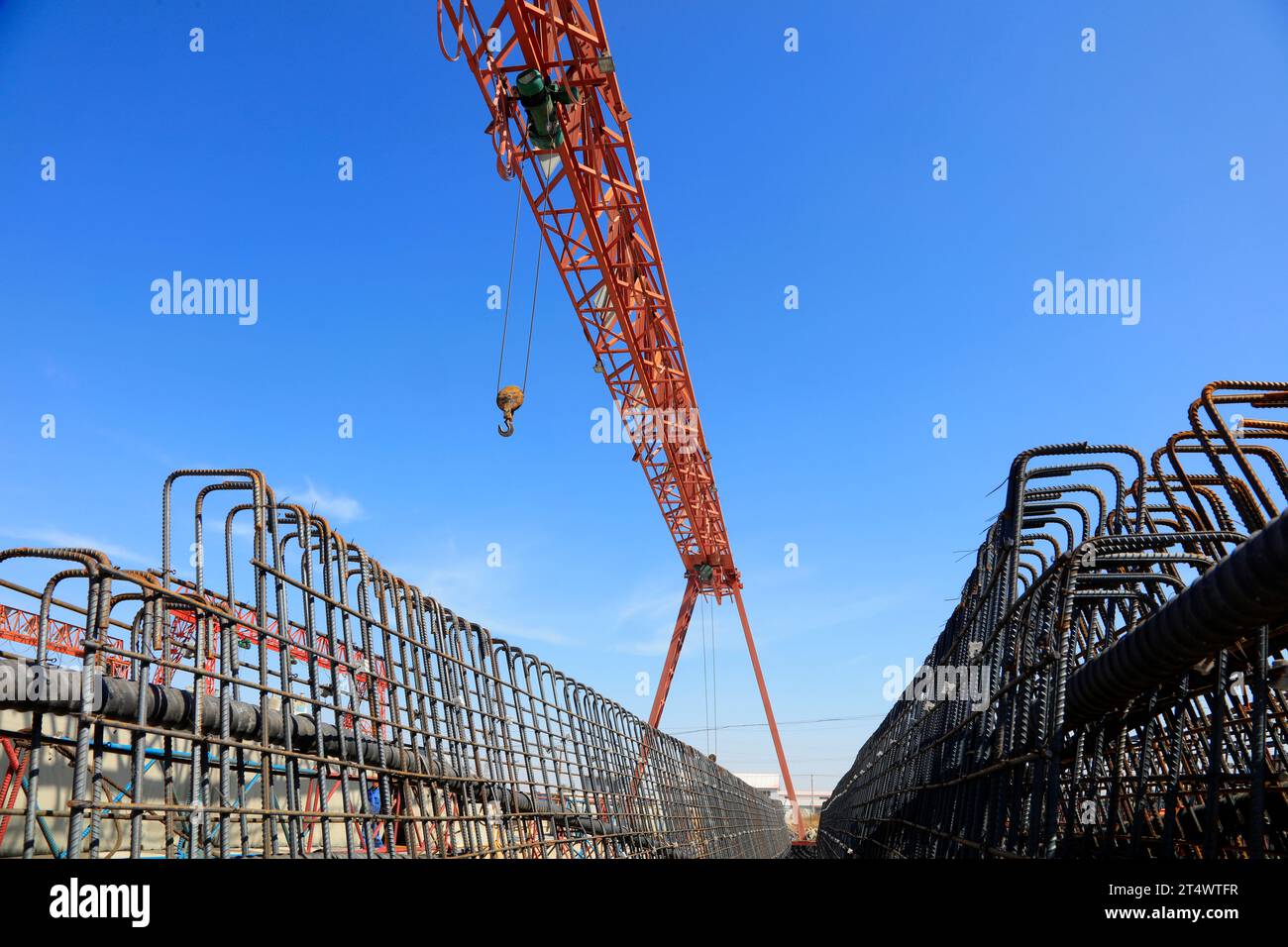 Steel beam and steel components under blue sky Stock Photo - Alamy
