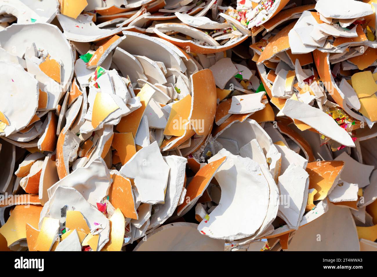 Crushed plaster Pile together Stock Photo - Alamy