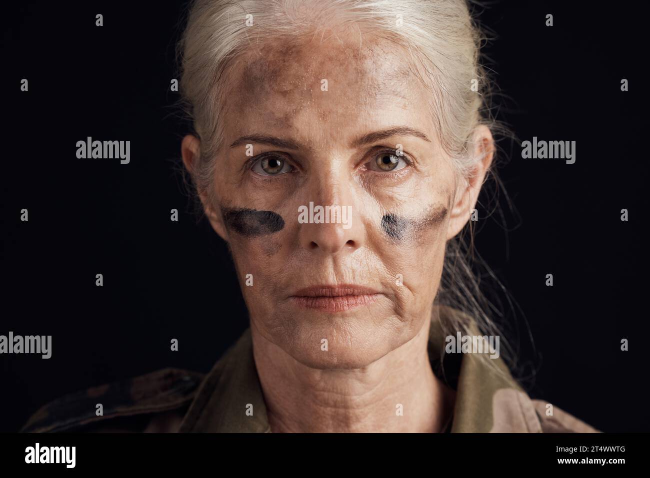 War paint face hi-res stock photography and images - Alamy