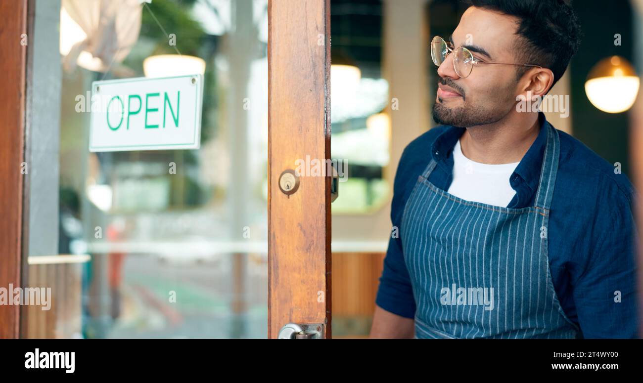 Sign restaurant waiter poster hi-res stock photography and images - Alamy
