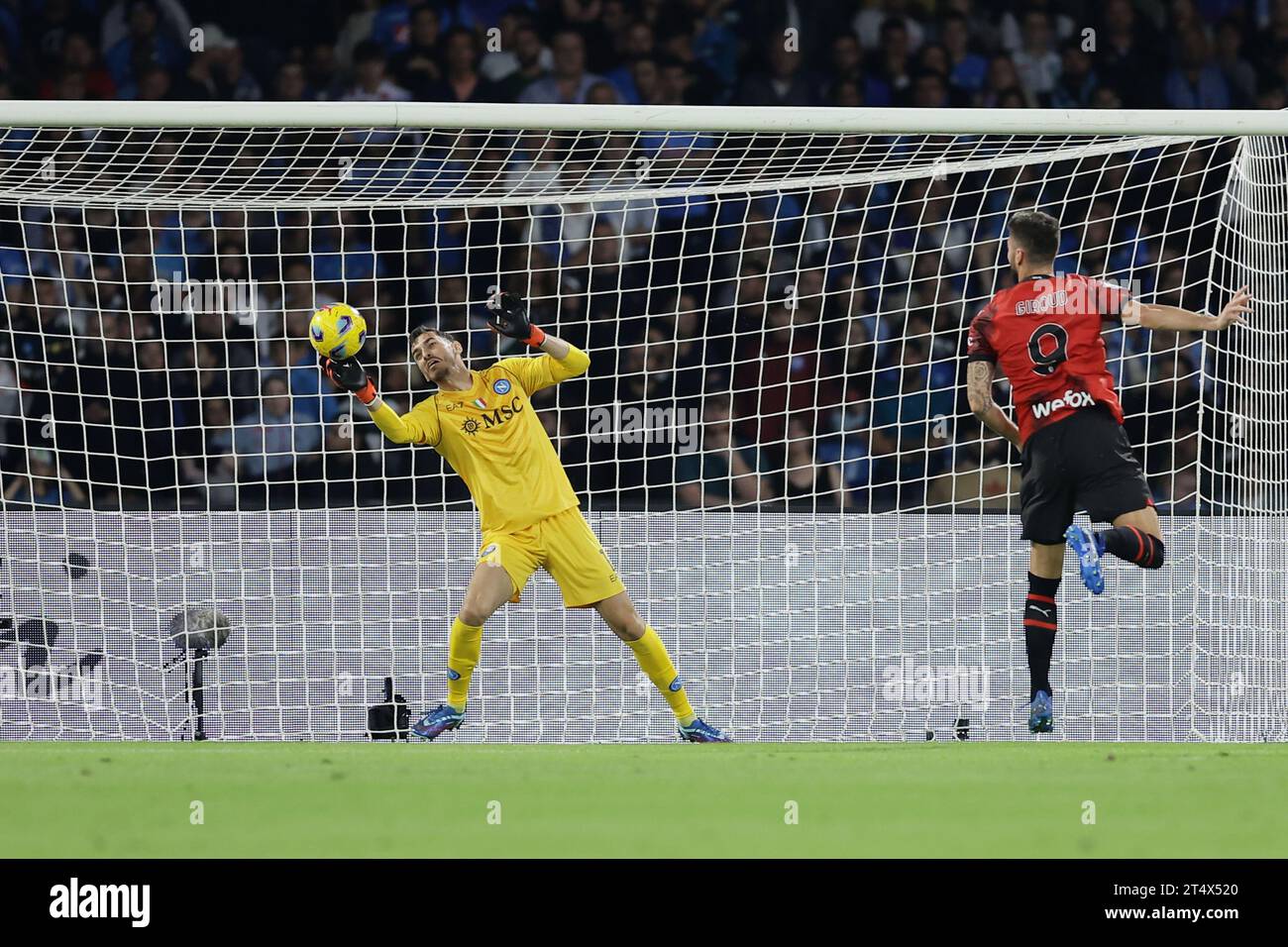 Naples, Italy. 29th Oct, 2023. Milan's French forward Olivier Giroud ...
