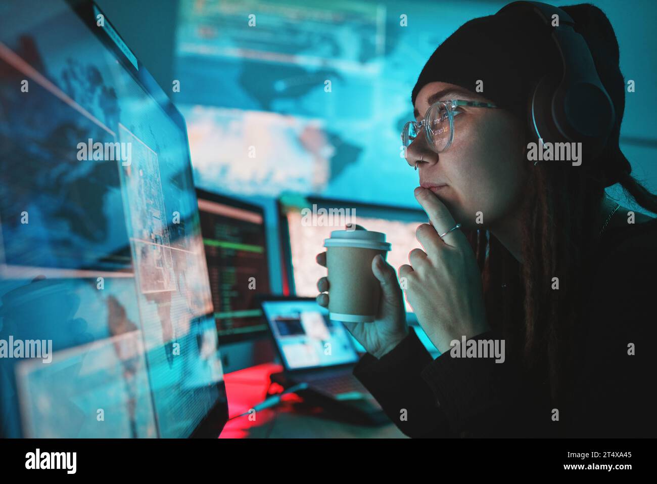 Hacker tools hi-res stock photography and images - Alamy